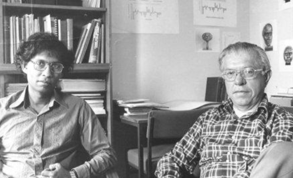 Chandra Wickramasinghe on the NASA Mars announcement - The Cosmic Tusk